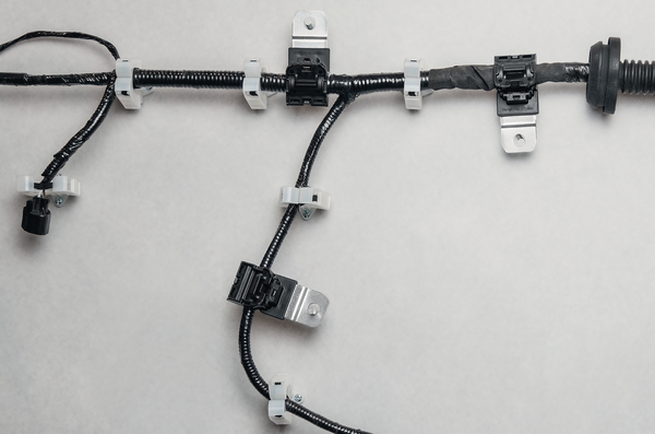 Kaapelikiinnikkeet, RC-sarja, ruuvikiinnitys RCC30LM12 (151-01491)